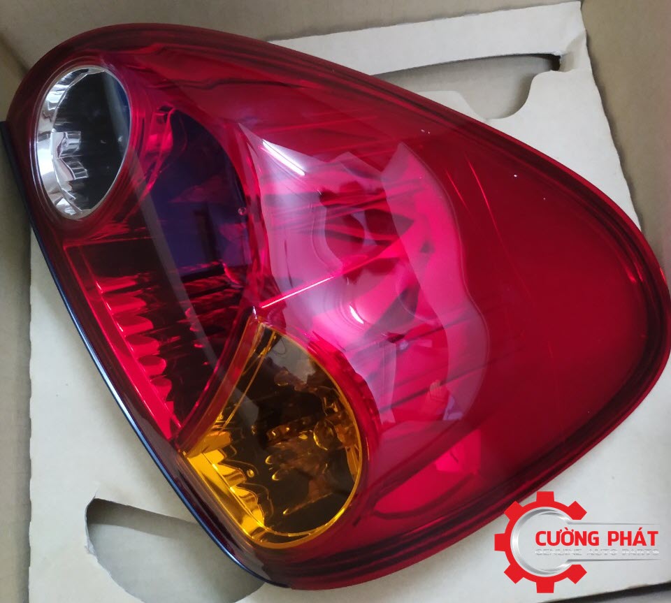 Đèn hậu Mitsubishi Triton 2009-2014 MN157913, MN157914