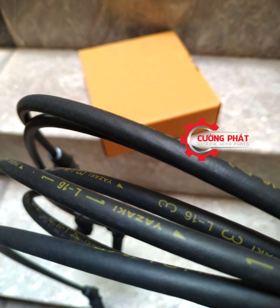 Dây cao áp Mitsubishi Pajero V33, V43 chính hãng