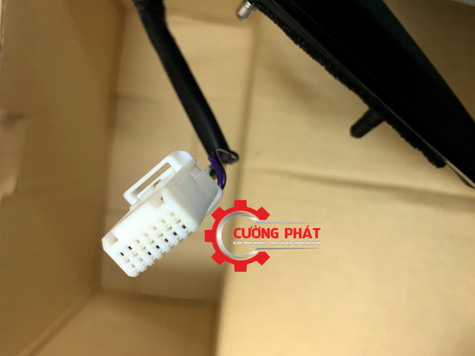 Gương chiếu hậu Mitsubishi Triton 2015-2018 chính hãng