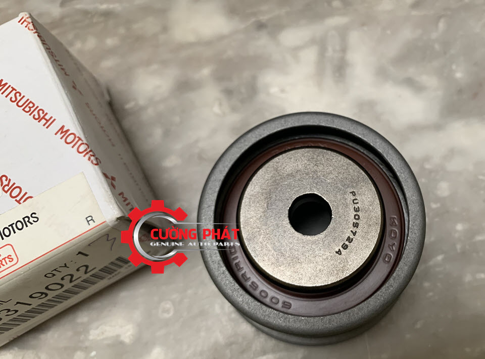 Bi tỳ cam Mitsubishi Pajero V45, V73, V93 MD319022