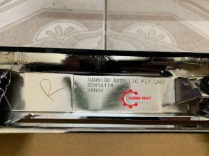 Nẹp mạ cốp sau Mitsubishi Attrage 2015-2025 8341A200