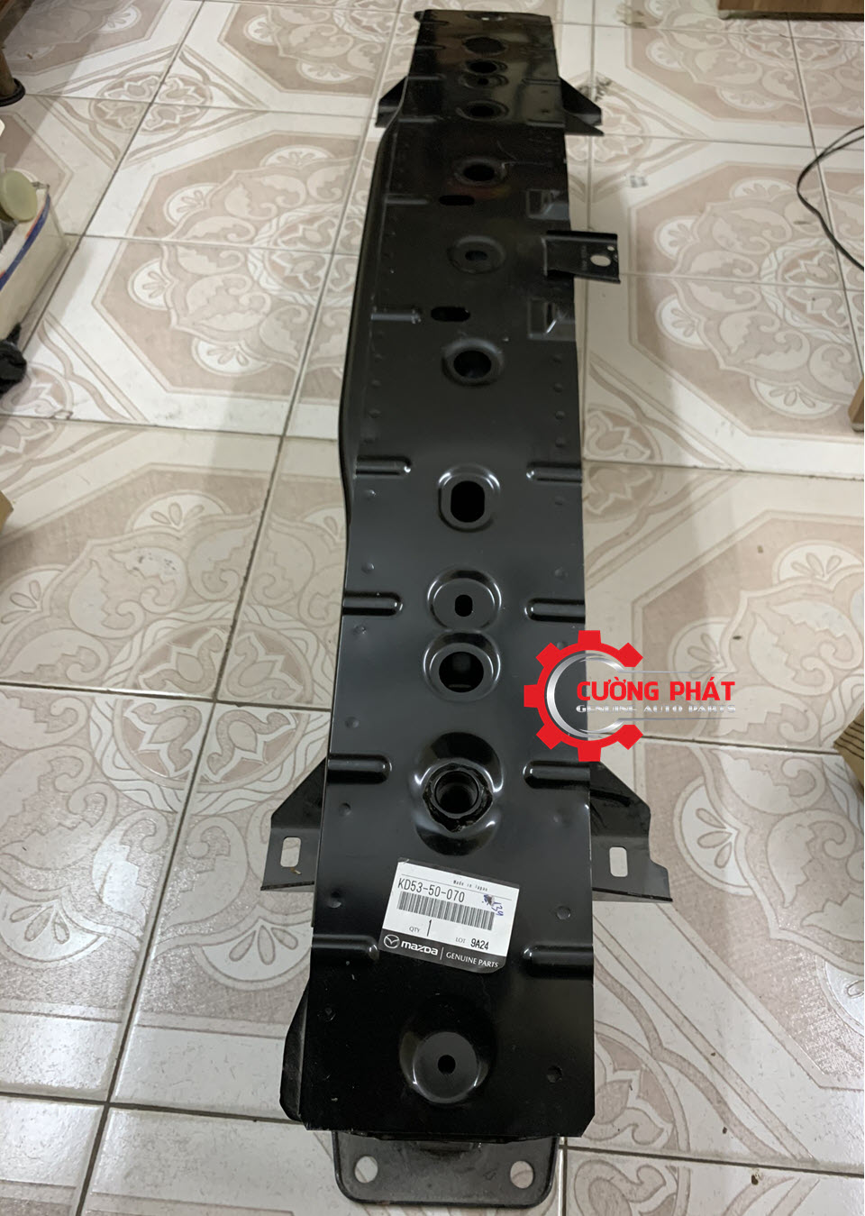 Xương đỡ cản trước Mazda CX5 2014 KD5350070 chính hãng