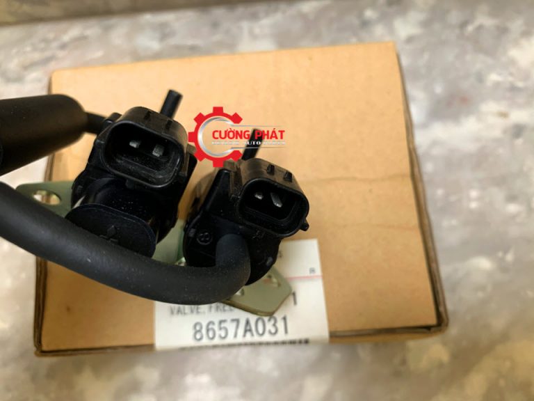 Van điều khiển ly hợp gài cầu Mitsubishi Pajero V93 8657A031
