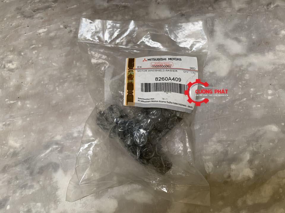 Mô tơ bơm nước rửa kính Mitsubishi Xpander 8260A409