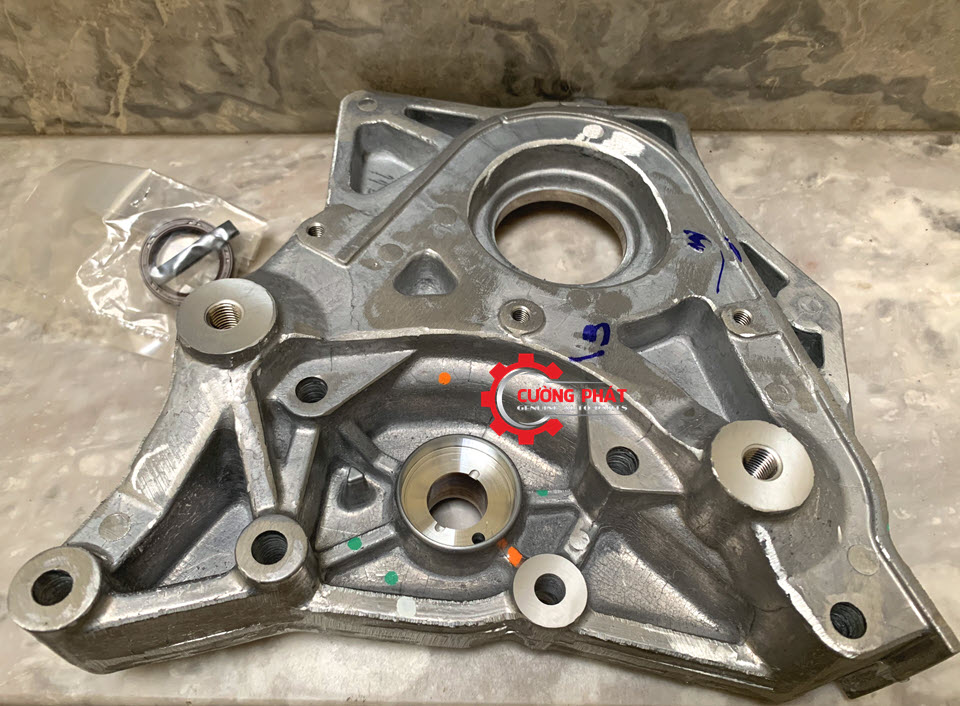 Bơm dầu Mitsubishi Pajero Sport, Triton 2009-2018 1064A032