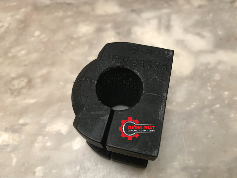 Cao su cân bằng trước Mitsubishi Xpander 4056A078, 4056A324