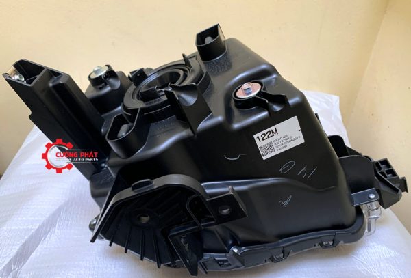 Đèn pha Mitsubishi Xpander 2018-2021 (Halogen) chính hãng