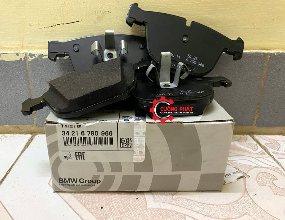 Má phanh sau BMW 535i, 528i 34216790966 (Bố thắng)