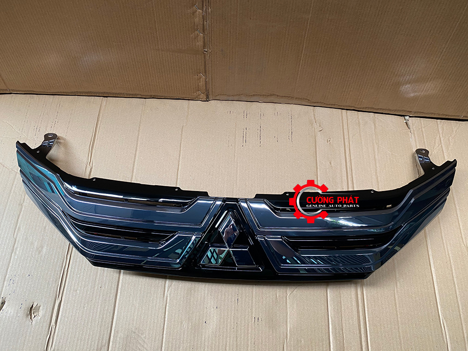 Mặt ga lăng mạ Mitsubishi Xpander 2020, 2021 7450B474