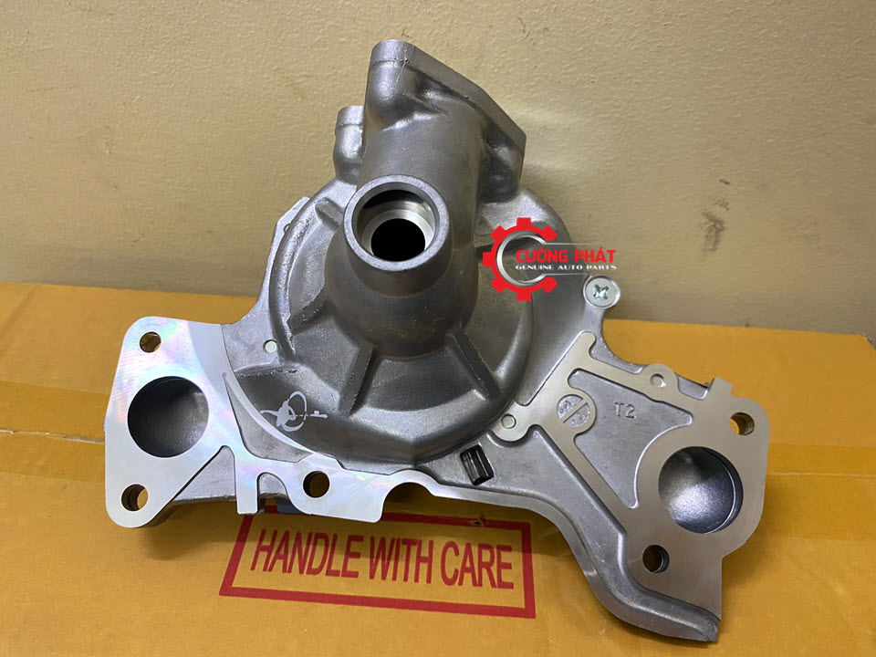 Bơm nước động cơ Mitsubishi Pajero V73, V93 MD979171