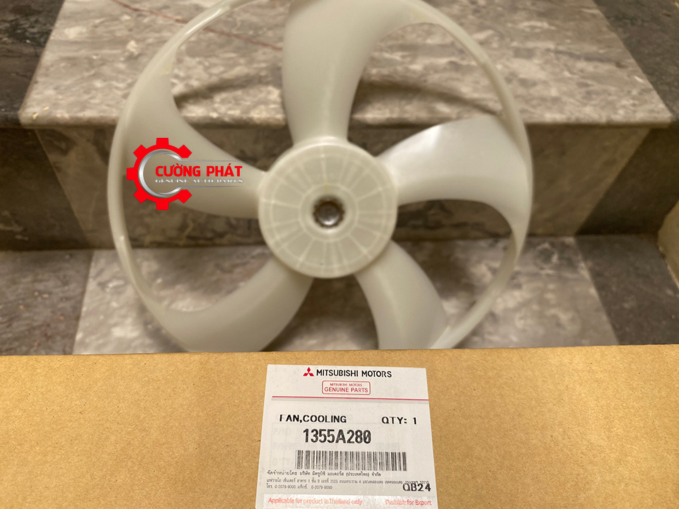 Cánh quạt két nước Mitsubishi Attrage, Mirage 1355A280 chính hãng