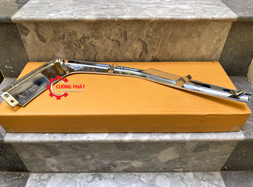 Nẹp mạ cản trước dưới Mitsubishi Attrage 2020-2025