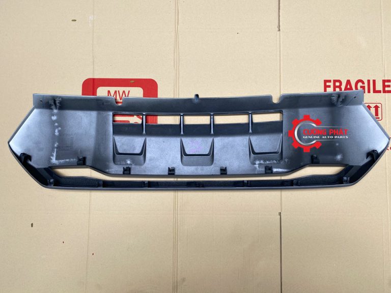 Ốp cản trước Mitsubishi Pajero Sport 2021-2025 6400J516HB