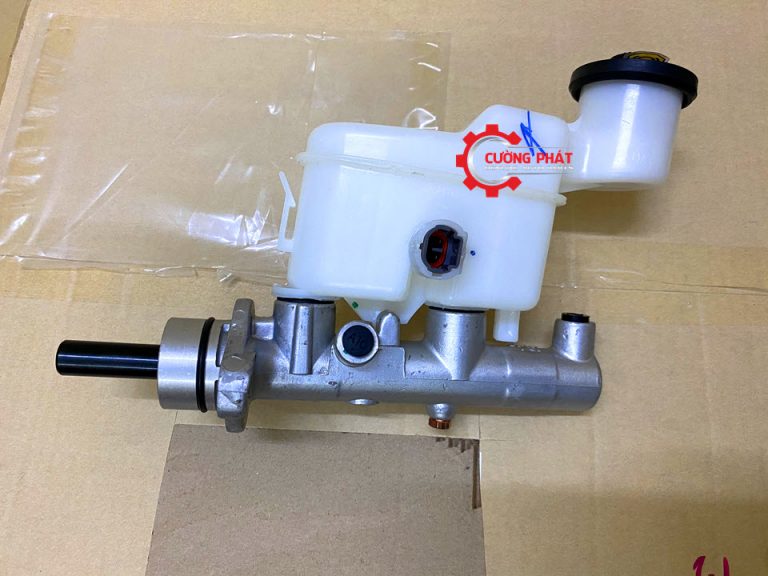 Tổng phanh Toyota Hilux, Fortuner, Innova 472010K040 chính hãng