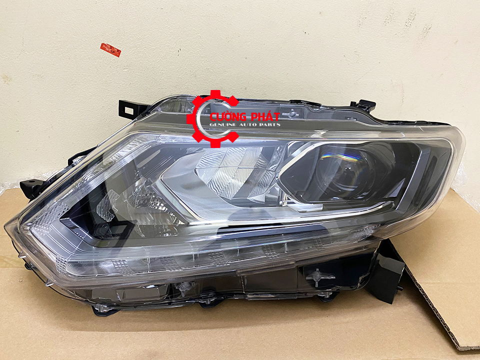 Đèn pha led Nissan Xtrail 2016-2018 260104CC6C, 260604CC6C