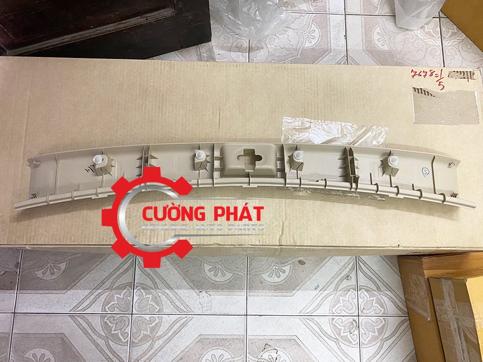 Nắp che khóa cửa hậu Mitsubishi Xpander 2018-2025