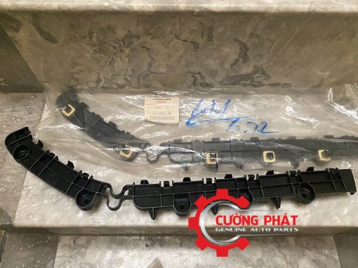 Giá cài cản sau Mitsubishi Outlander 2014-2020 6410D337, 6410D338