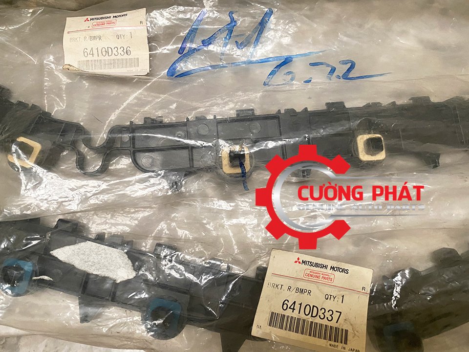 Giá cài cản sau Mitsubishi Outlander 2014-2020 6410D337, 6410D338