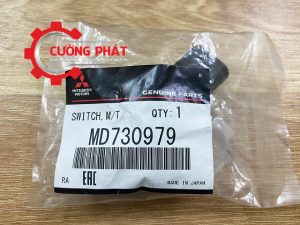 Công tắc báo lùi Mitsubishi Xpander, Xpander Cross 2018-2025