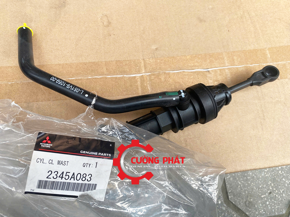 Tổng côn trên Mitsubishi Xpander 2345A083 chính hãng