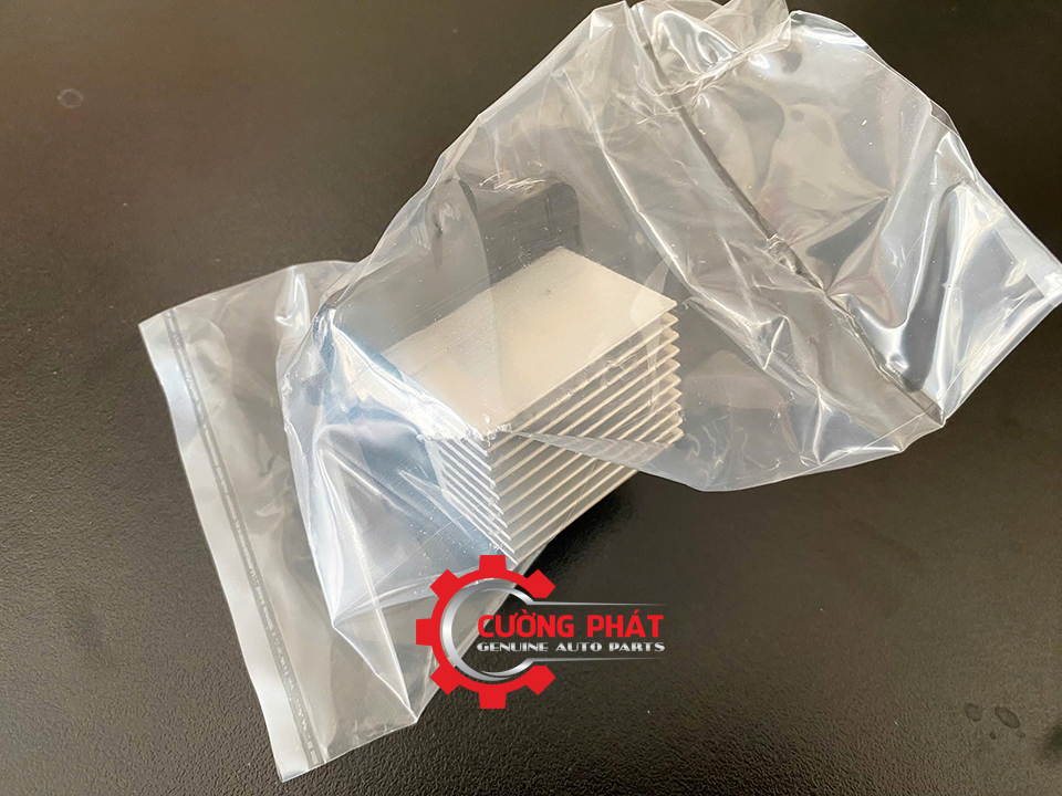 Trở quạt dàn lạnh Mitsubishi Xpander 7802A331 chính hãng